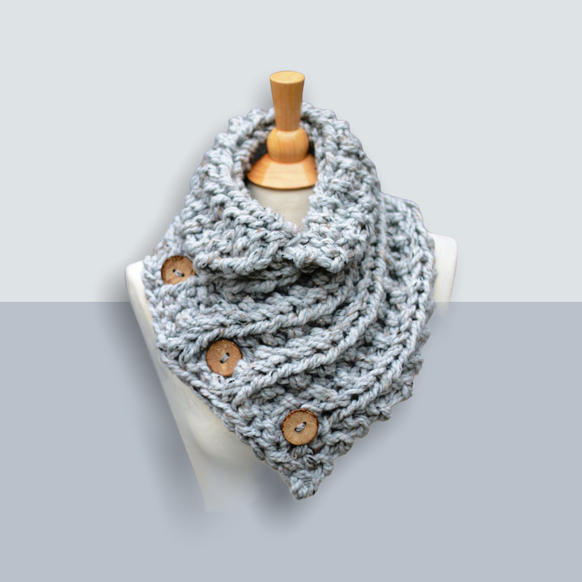 Knitted Button Scarf Shawl, Shoulder Wrap, Hand Knitted Collar With 3 ...