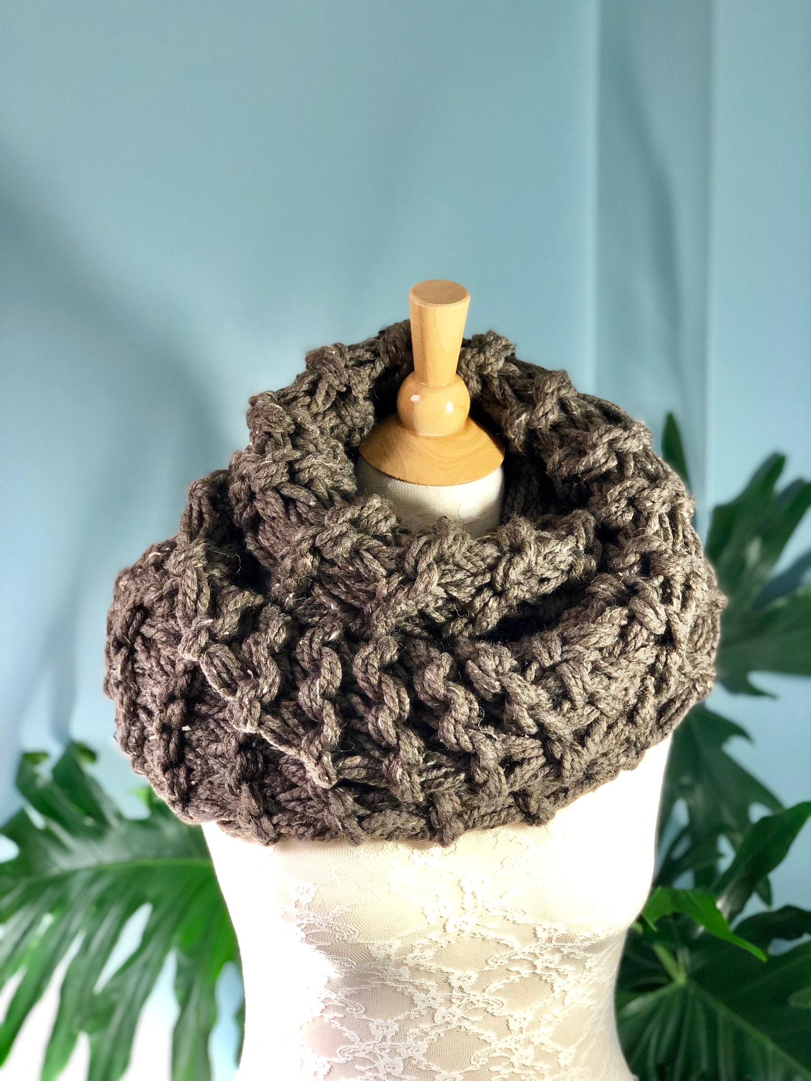 Outlander Briannas Cowl Chunky Scarf in the Original Brown - Etsy
