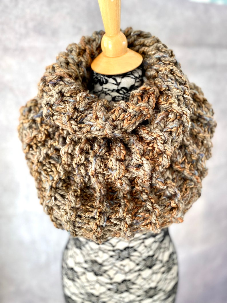 Outlander Inspired Mobius Cowl Scarf for Women Hand Knitted - Etsy