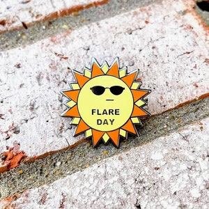 FLARE DAY PIN Hard Enamel Pin Autoimmune Illness Awareness - Etsy