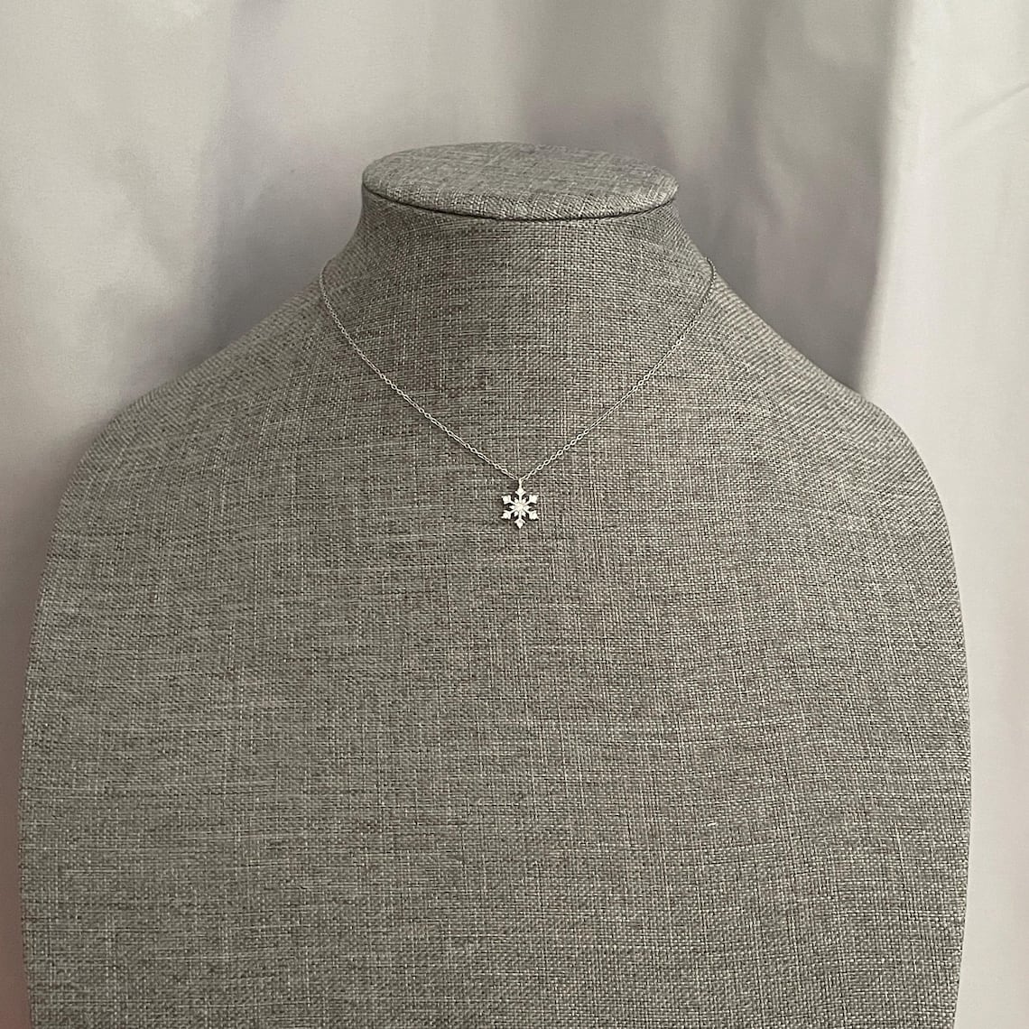 Snowflake Necklace - Dainty Winter Pendant Jewelry for Women ...