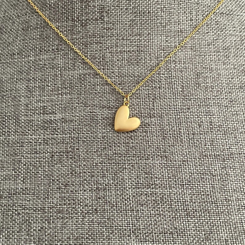 Minimalist Puffy Heart Necklace - 18K Gold Plated Dainty Heart Pendant ...