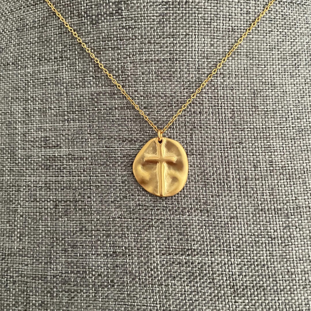 Gold Cross Coin Necklace, Cross Circle Pendant Jewelry for Women and ...