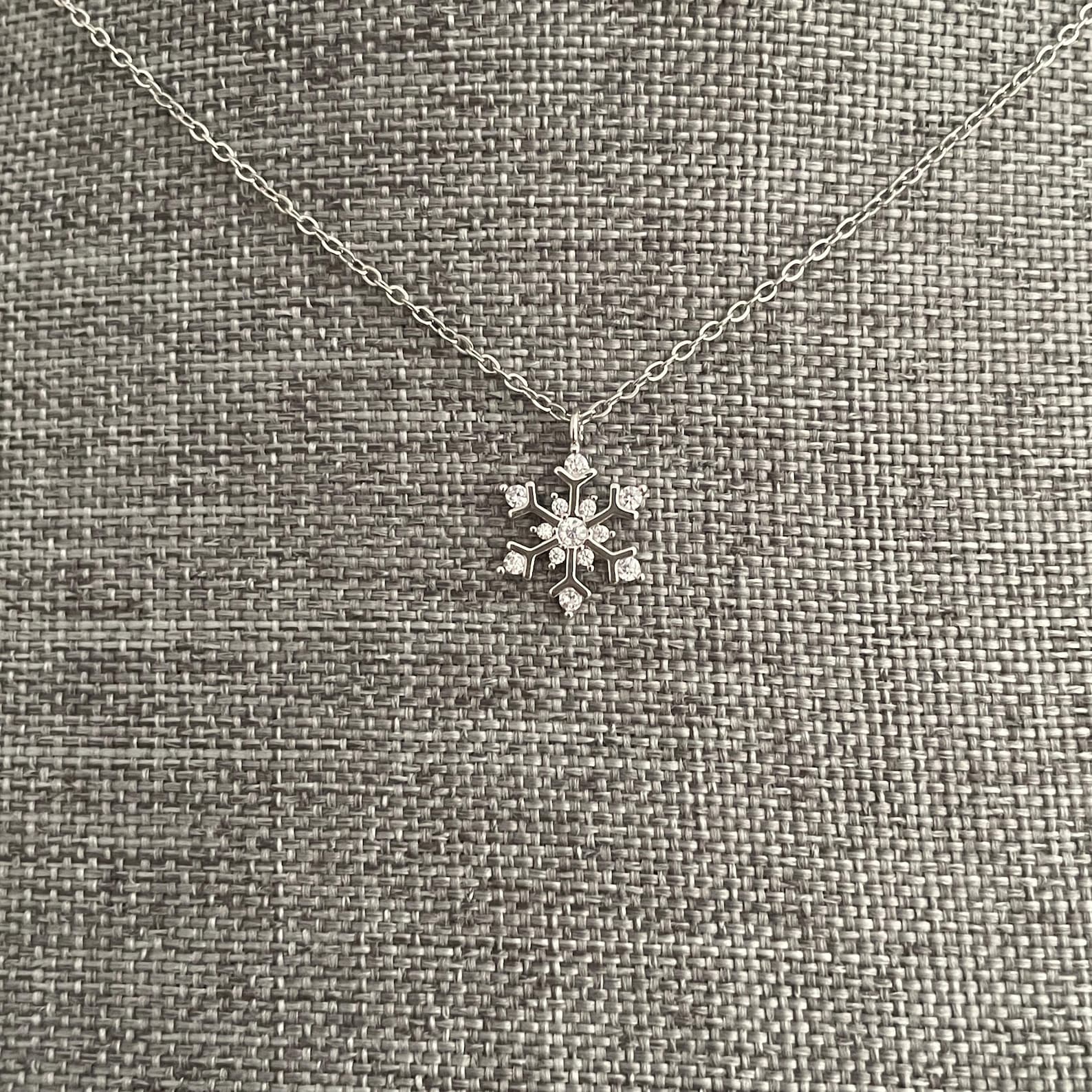 Snowflake Necklace - Dainty Winter Pendant Jewelry for Women ...