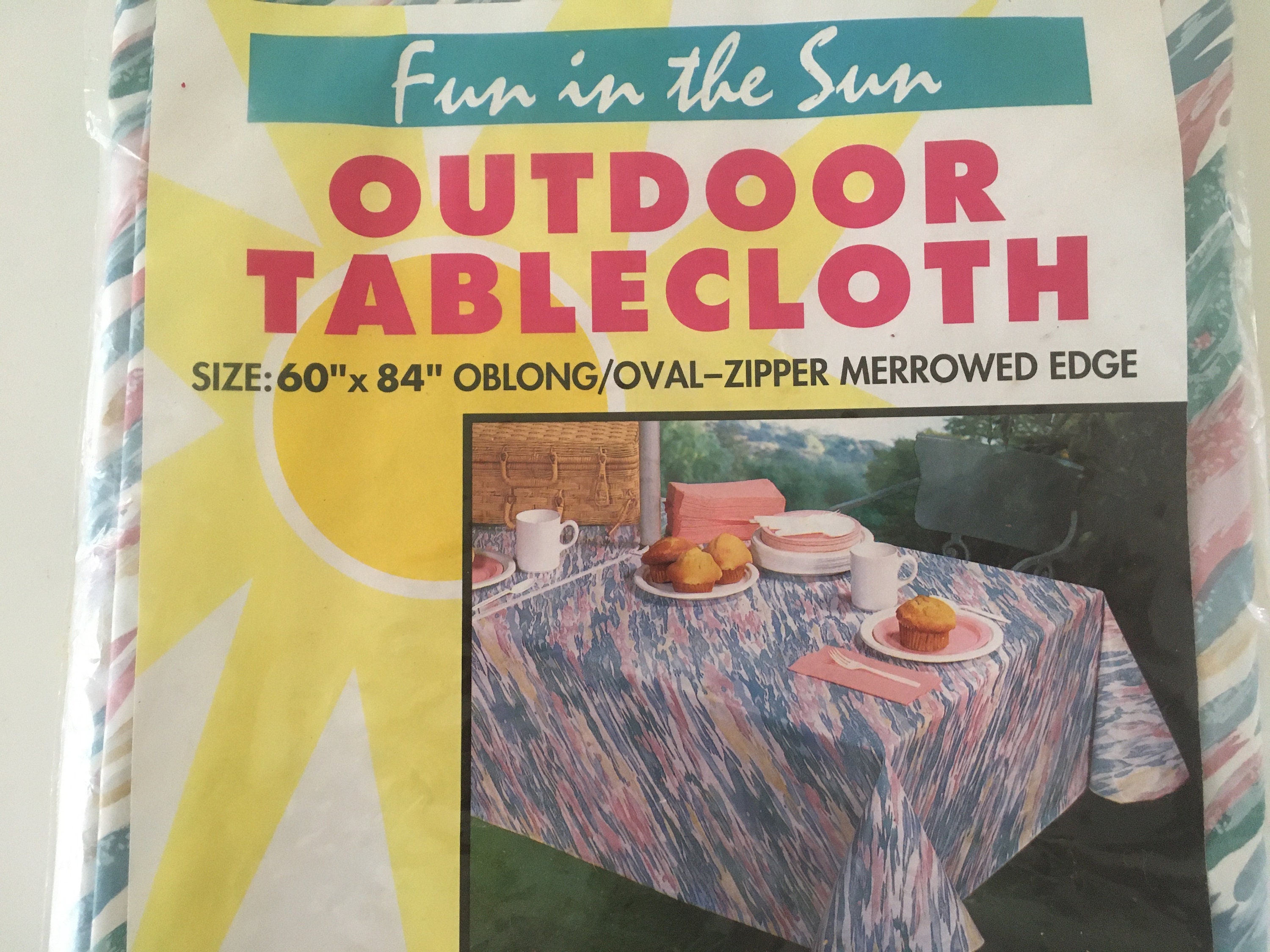 New Old Stock Vintage Vinyl Tablecloth by Elrene Oval / Oblong Table ...