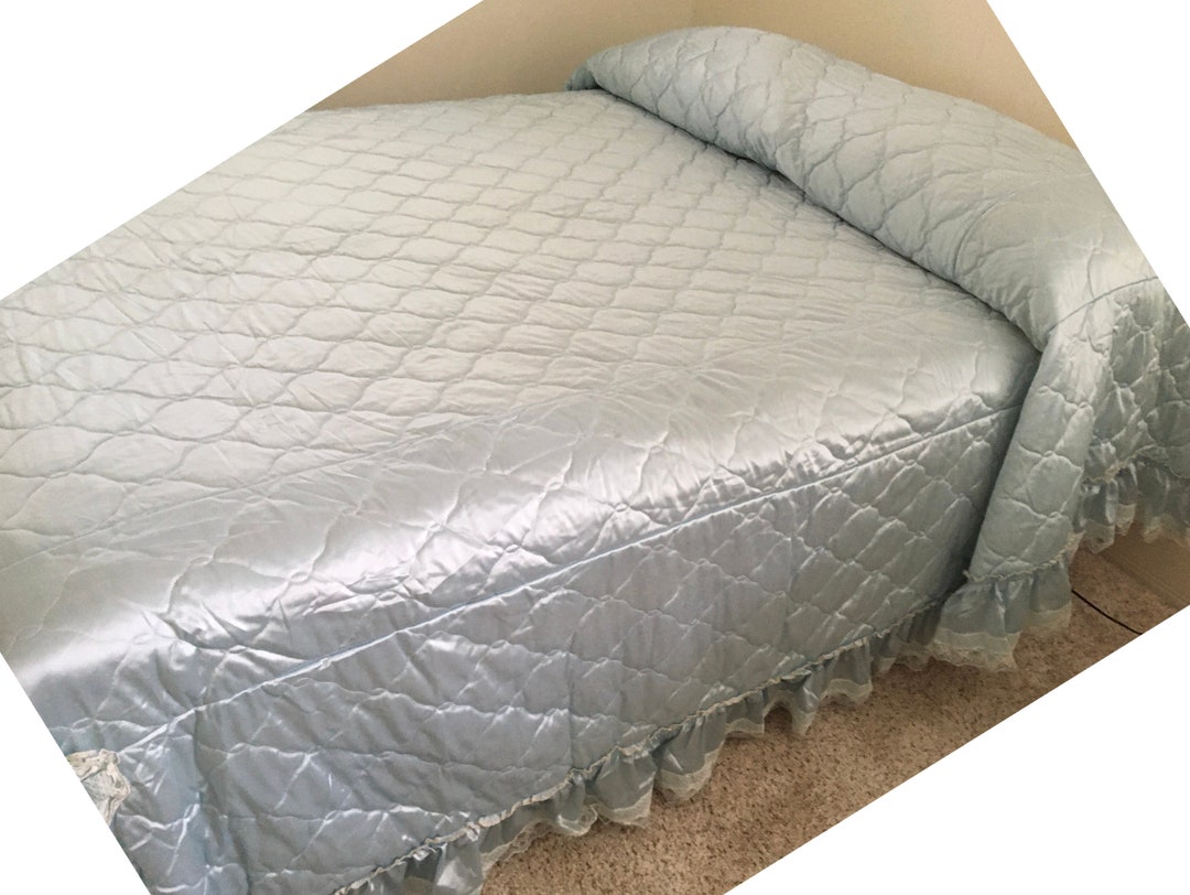 Vintage Blue Satin Quilted Bedspread Pale Baby Blue Lace & Ruffle ...