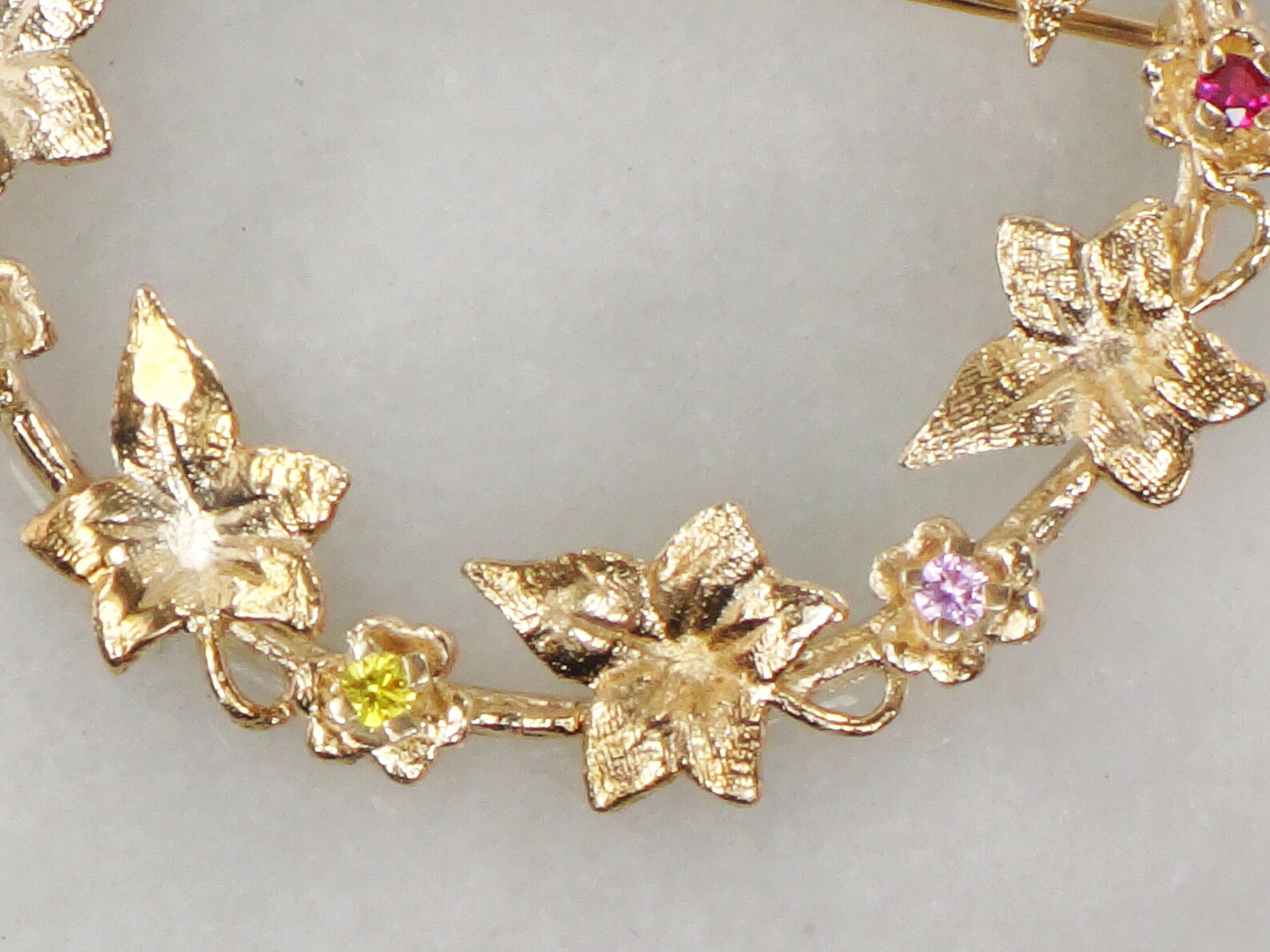 Vintage 10k Gold Ivy Wreath Pin Jeweled Pin Gold Circle Pin - Etsy