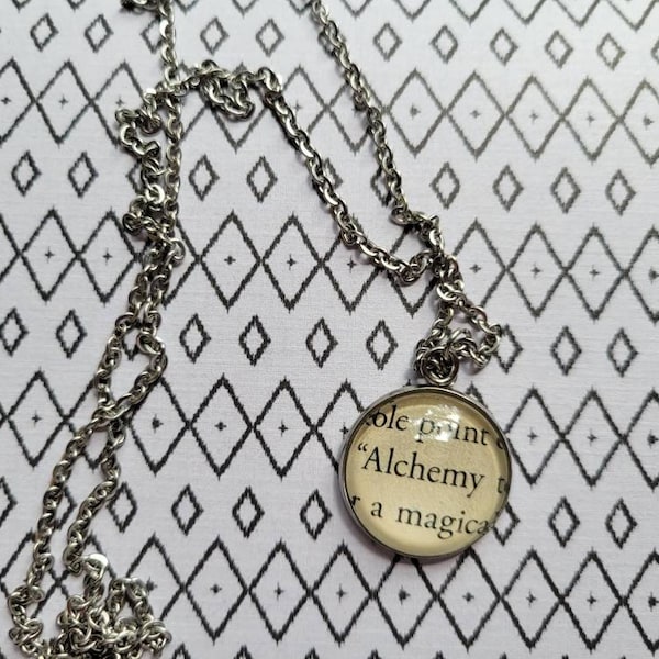 Book Page Necklace - Etsy