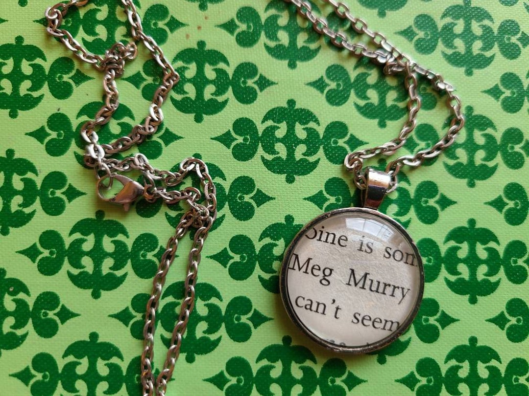 Meg Murry Pendant Necklace Made With Wrinkle in Time Book Pages - Etsy