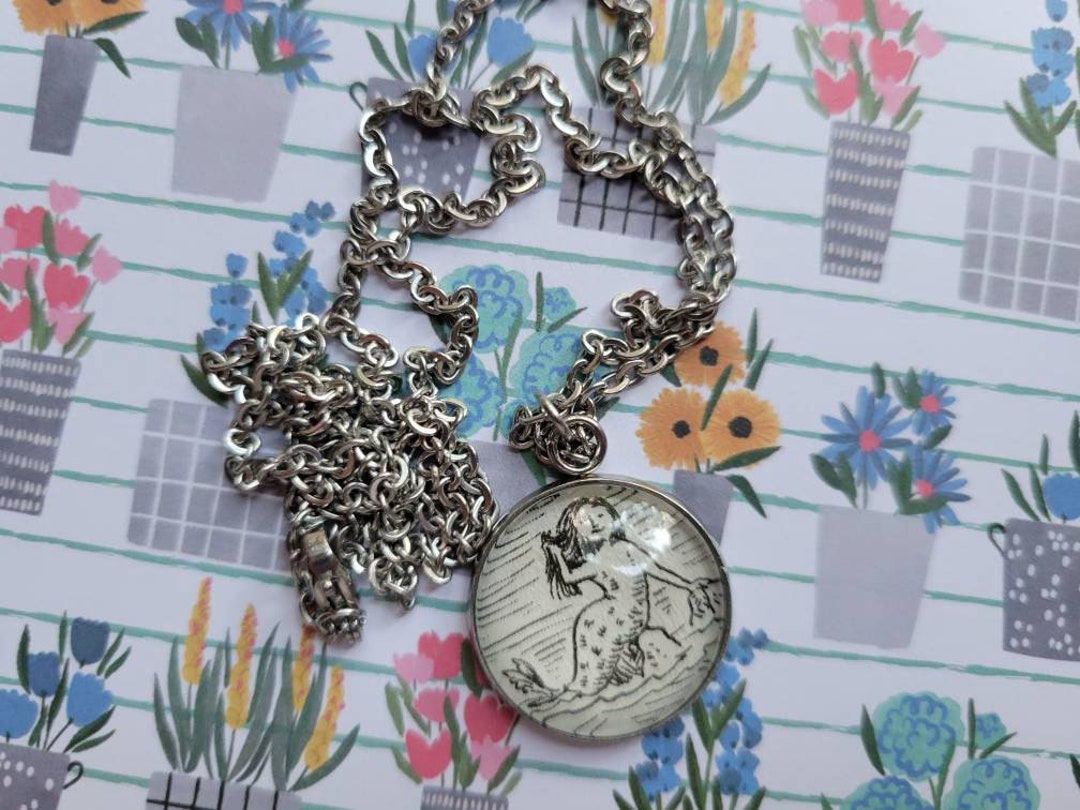 Mermaid 20mm Pendant Necklace Made With the Cruel Prince Book Pages - Etsy