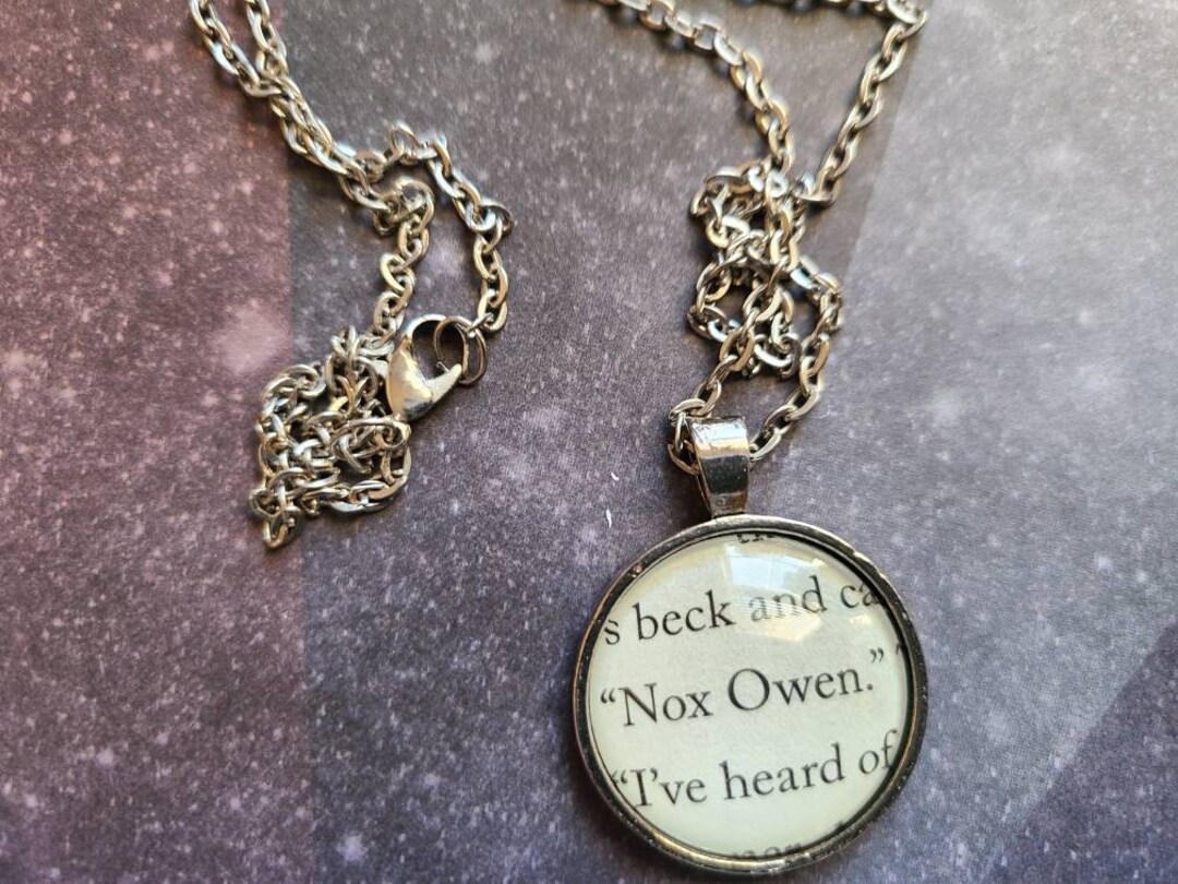 Nox Owen Pendant Necklace Made With Throne of Glass Book Pages - Etsy