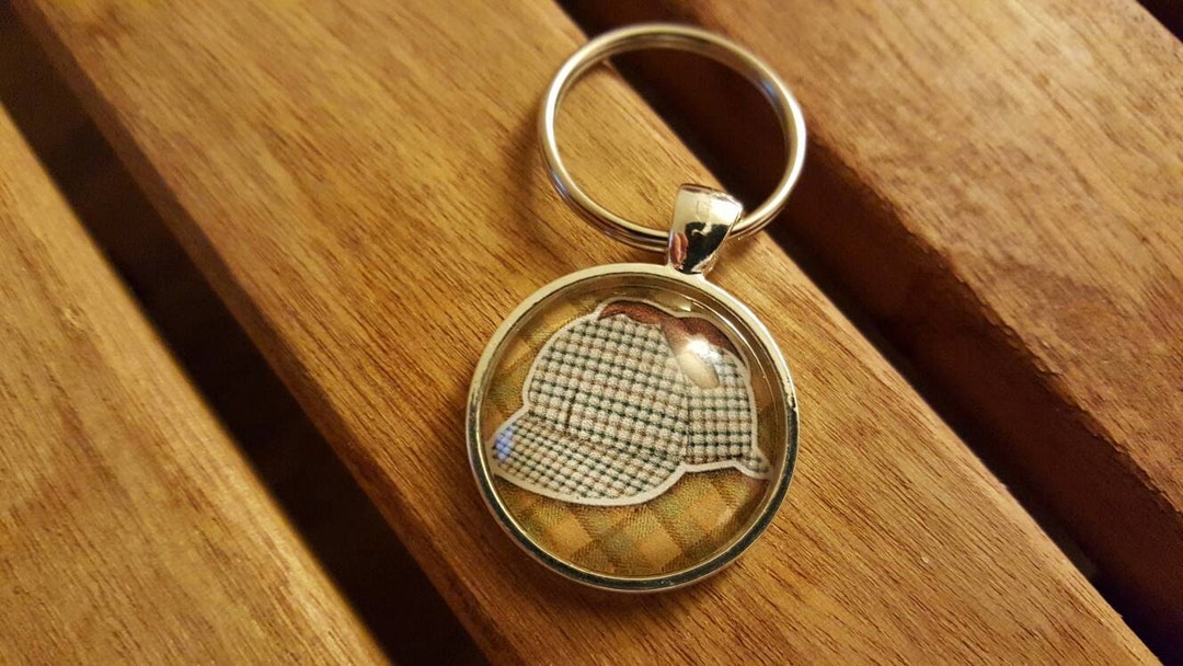 Sherlock Holmes Hat Keychain - Etsy