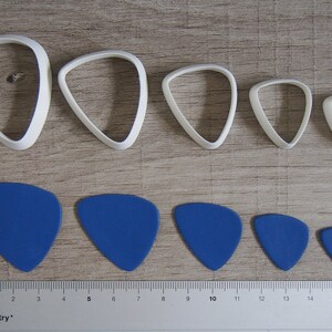 Rounded Triangle Cutter ( Convex Triangle, Rounded Corners Triangle ...