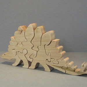 Small Stegosaurus Dinosaur Freestanding 9-piece 3D Jigsaw Puzzle for ...