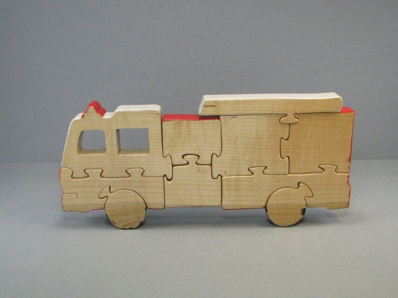 Firetruck Freestanding 3D Fire Truck Jigsaw Puzzle for Play or Shelf ...