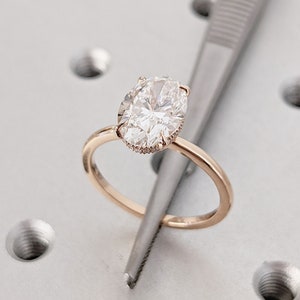 OVAL Lab Diamond Ring , Lab Created Engagement Ring , Lab Made Oval ...