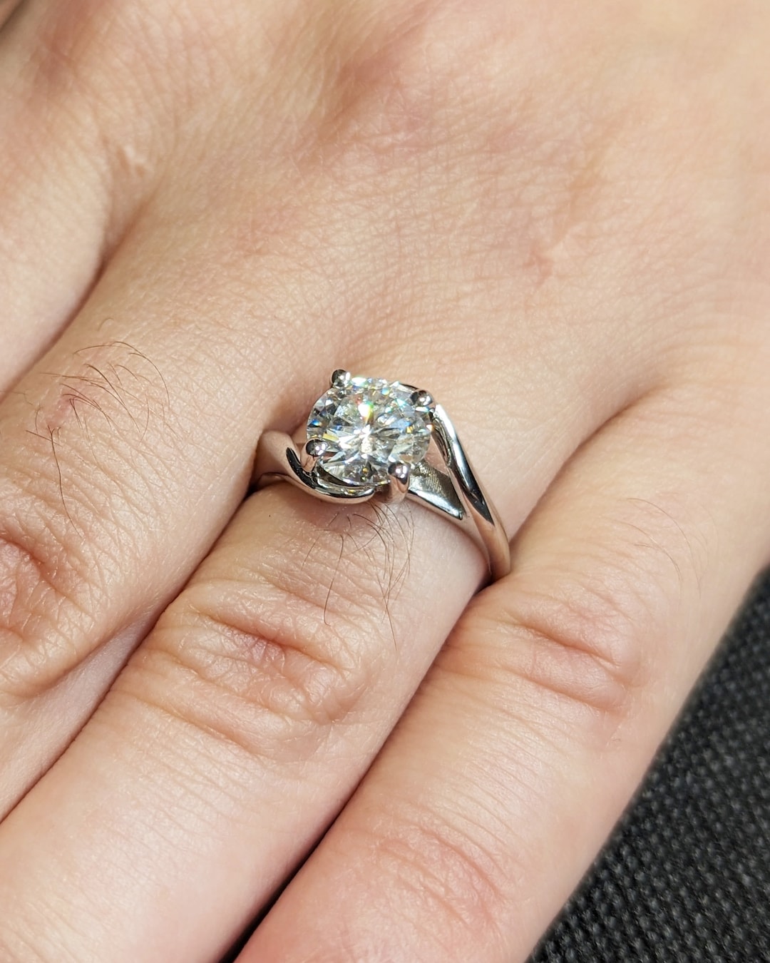 European Shank Engagement Ring, 1.5CT Colorless Moissanite Ring ...