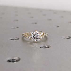 Round Cut Moissanite Ring Vintage Moissanite Engagement Ring Solid Gold ...