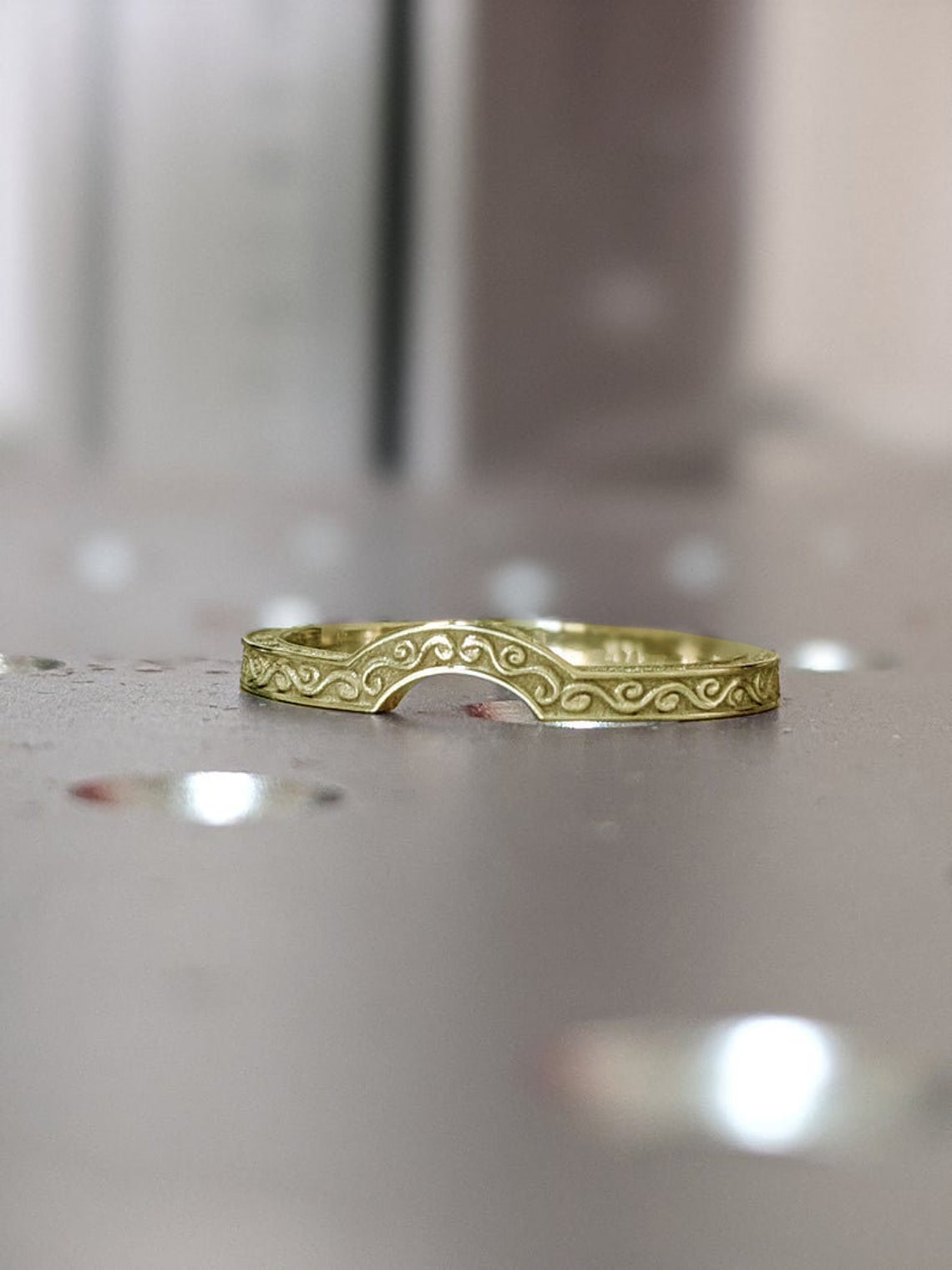 Curved Filigree Band Yellow Gold Vintage Band Band Art Deco - Etsy