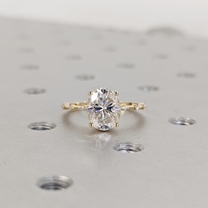 2 Carat Oval Lab Grown Diamond Ring / 2 CT Oval Diamond Thin Engagement ...