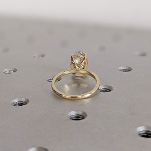 3ct Oval Crush Ice Moissanite Solitaire Engagement Ring | 14K Yellow ...