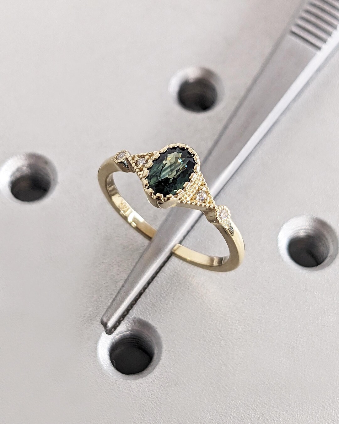 Bezel Set Vintage Oval Sapphire Ring / Art Deco Green Sapphire Ring ...