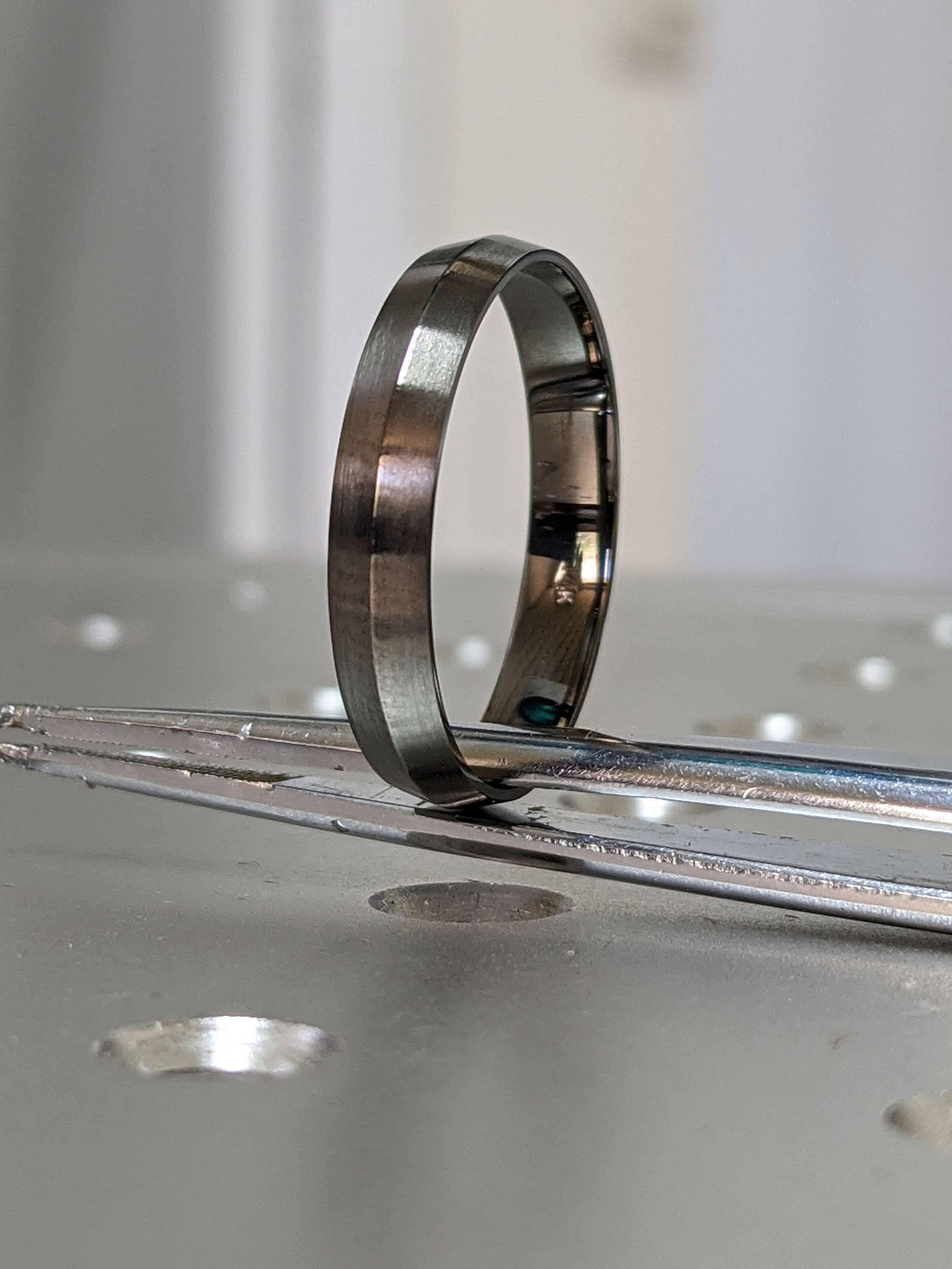 14k black gold brushed knife edged ring 4mm Knife edge Low | Etsy