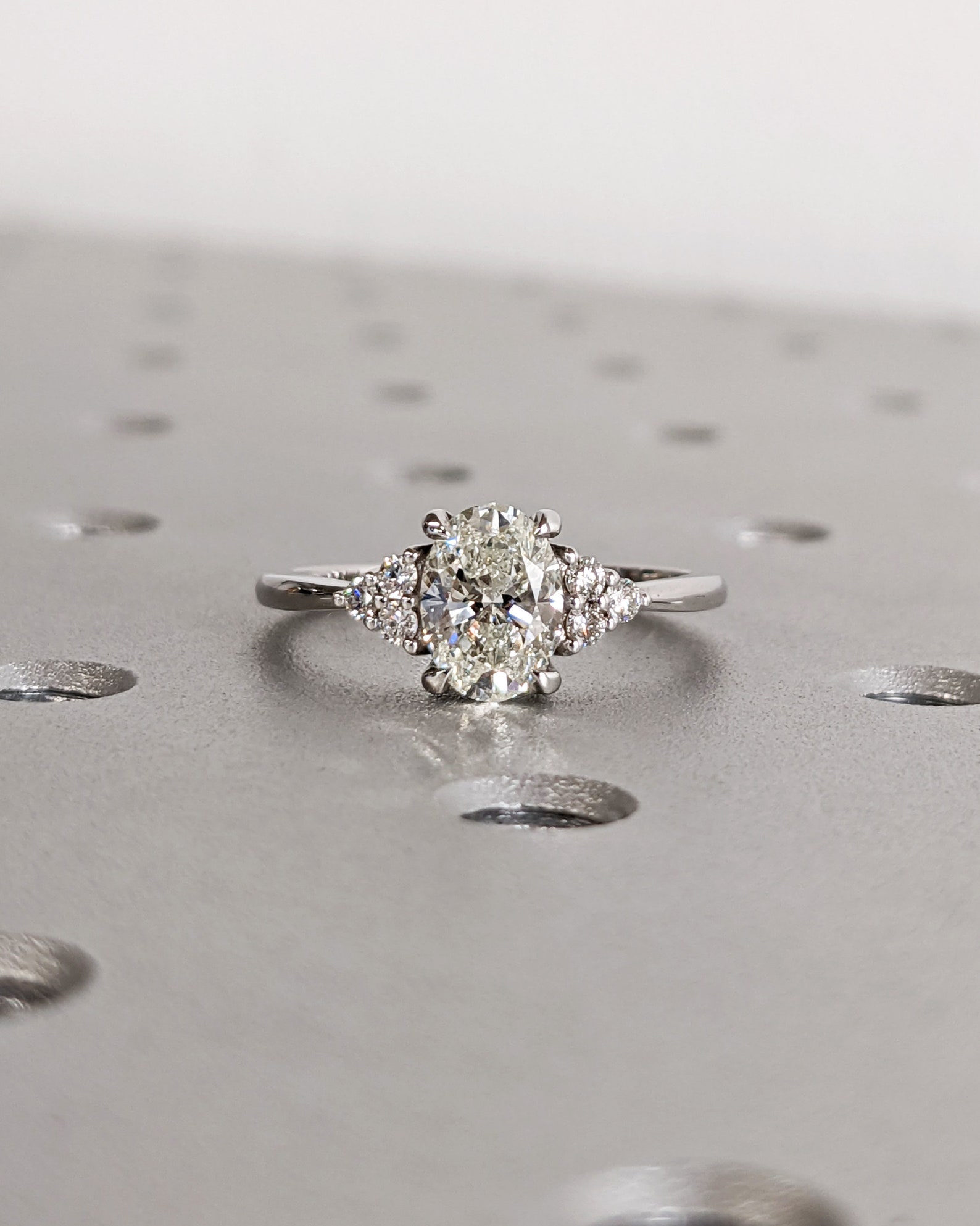 Vintage Oval VVS Lab Grown Diamond Engagement Ring | Unique 14k White ...