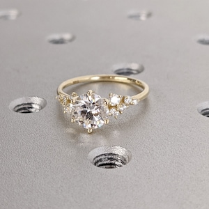 Round Cut Moissanite Ring Vintage Moissanite Engagement Ring Solid Gold ...