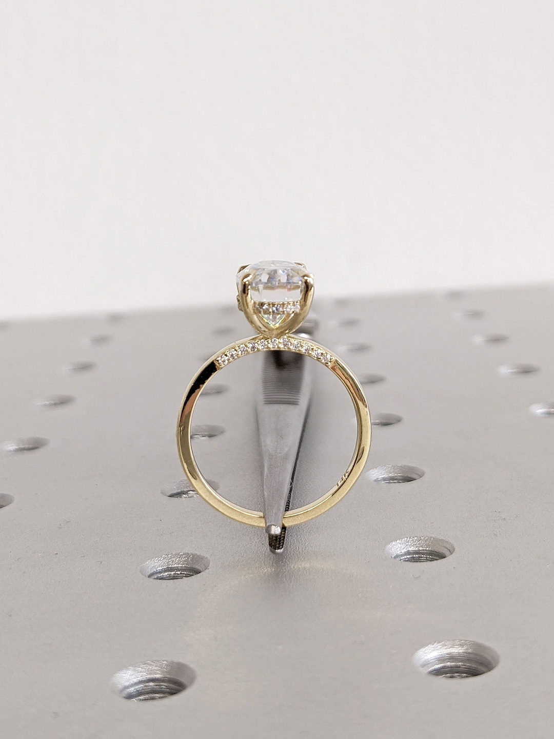 3ct Oval Crush Ice Moissanite Solitaire Engagement Ring | 14K Yellow ...