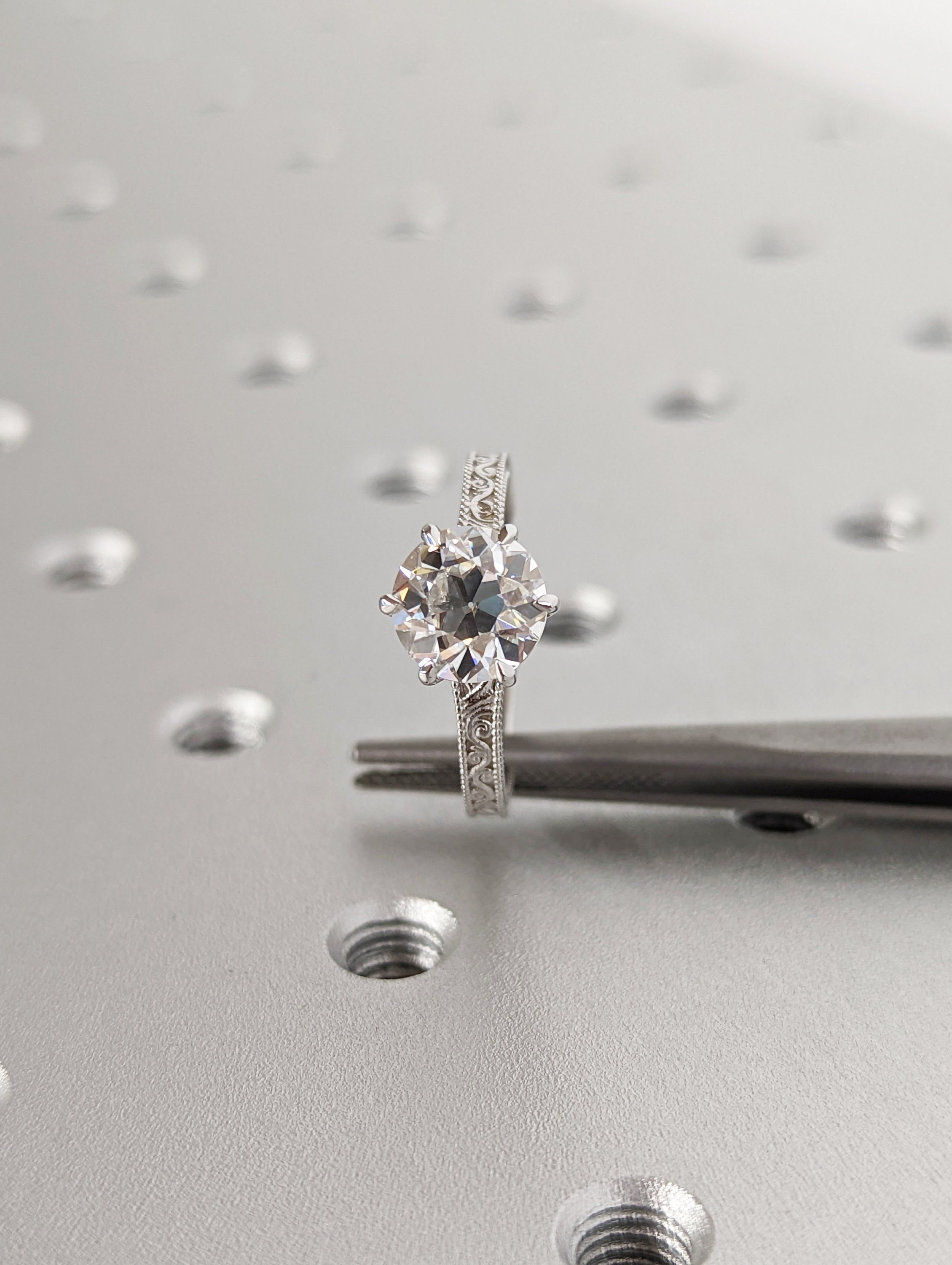 Old European Cut Vintage Ring | 1.5 CT Round OEC Colorless Moissanite ...