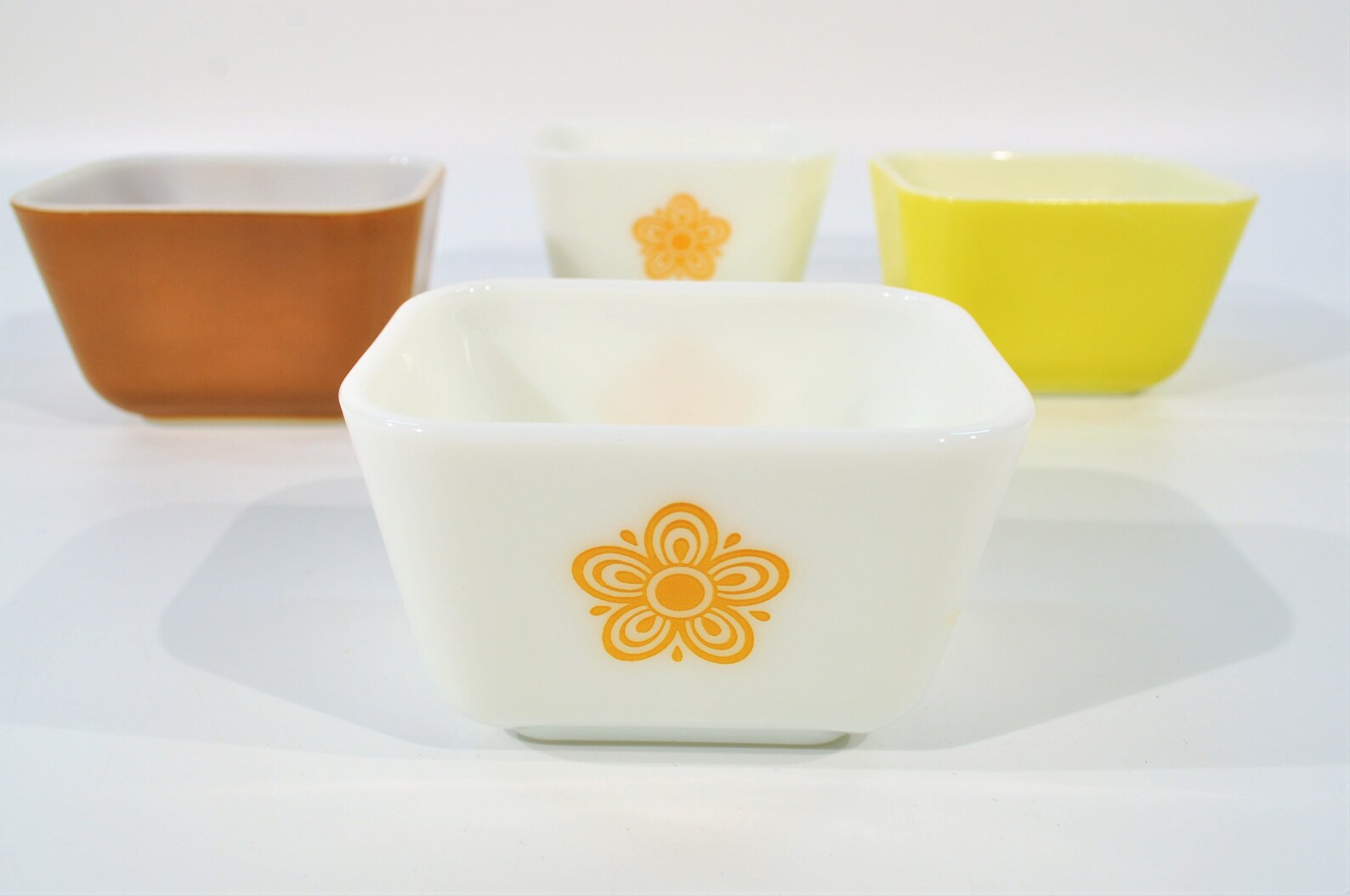 Mid-century Lot of 4 Pyrex multi color 1.5 Cup | Etsy