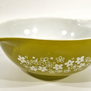 Pyrex 'spring Blossom Green Mixing Bowls Set of 3 - Etsy
