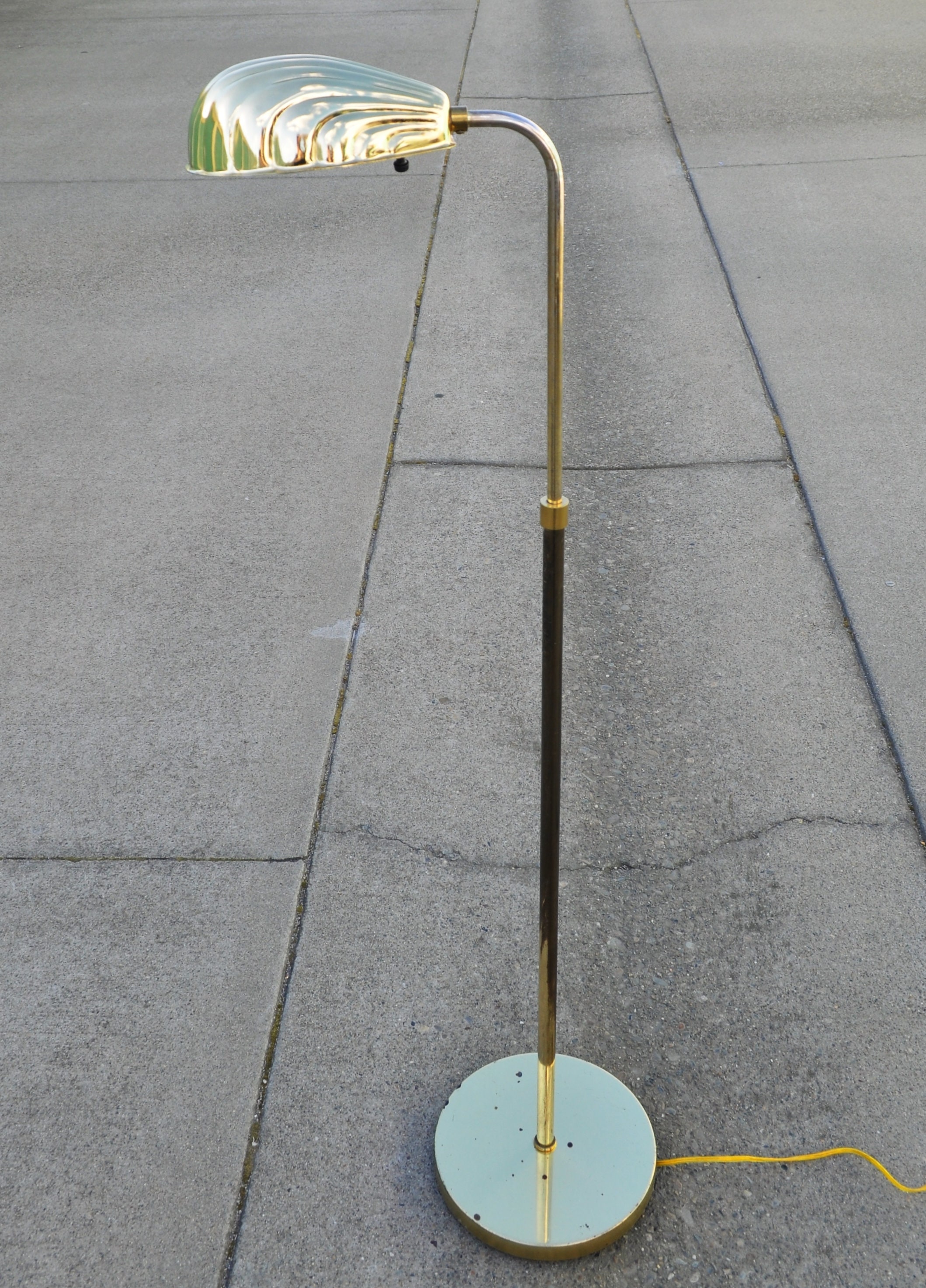 Mid Century Clam Seashell Floor Lamp/writers Lamp/retro Floor Lamp/ Mid ...