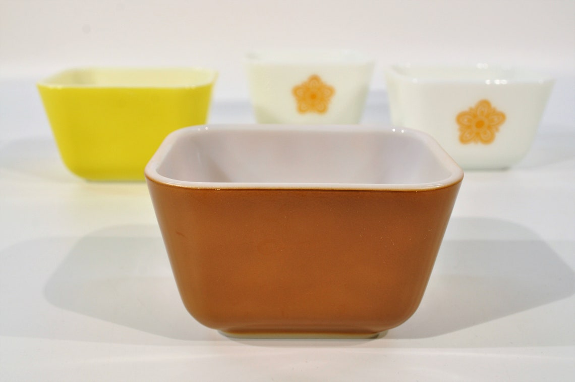 Mid-century Lot of 4 Pyrex Multi Color 1.5 Cup - Etsy