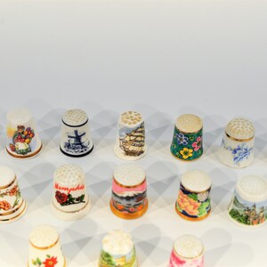 18 Pieces Vintage Thimbles- Antiques Thimbles -thimble Collection - Etsy