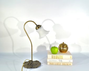 Vintage Stunning Brass Lamp-goose Neck/lily Pad Table Lamp by Grandlite ...