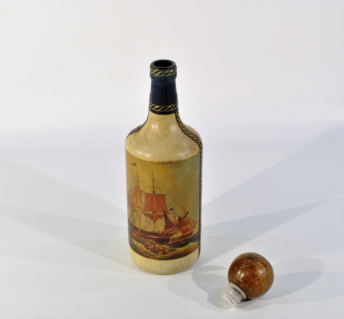 Leather Wrapped Wine Liquor Bottles Decanter Made in Italy - Etsy