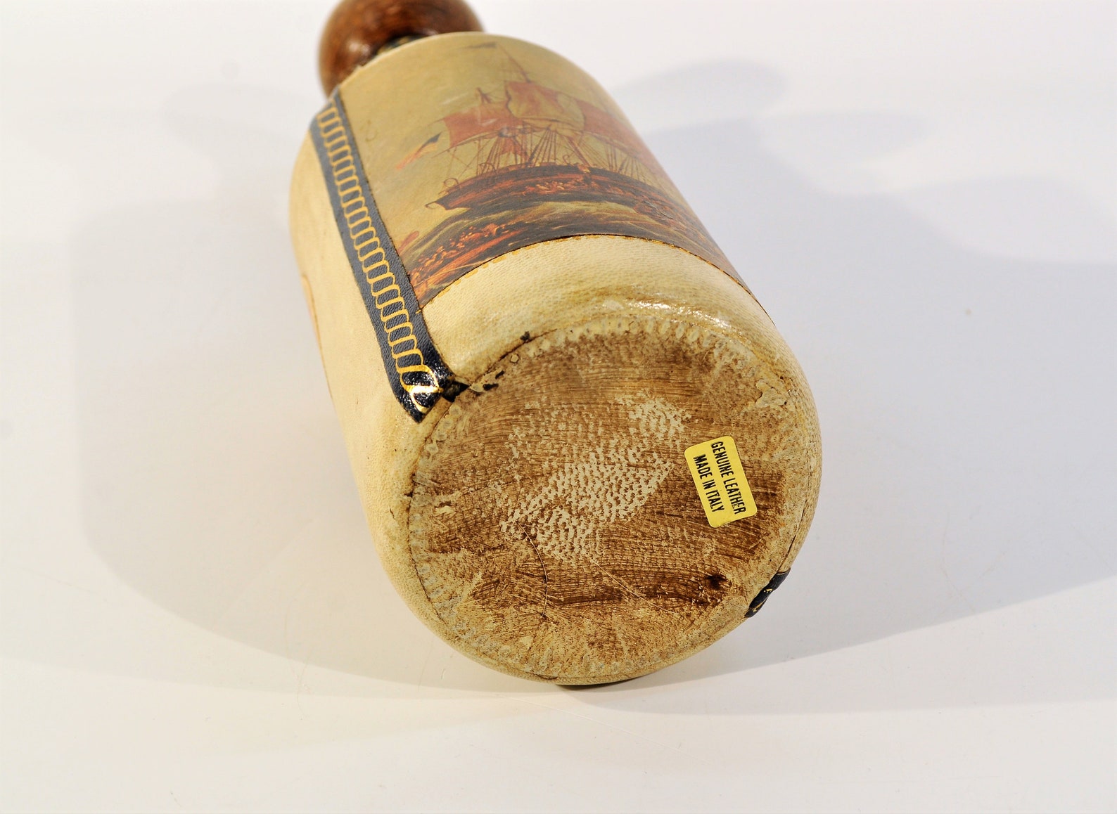 Leather Wrapped Wine Liquor Bottles Decanter Made in Italy - Etsy