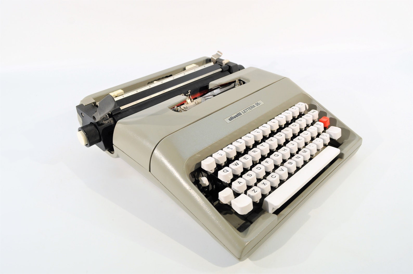 Retro Olivetti Lettera 35 Typewriter | Etsy