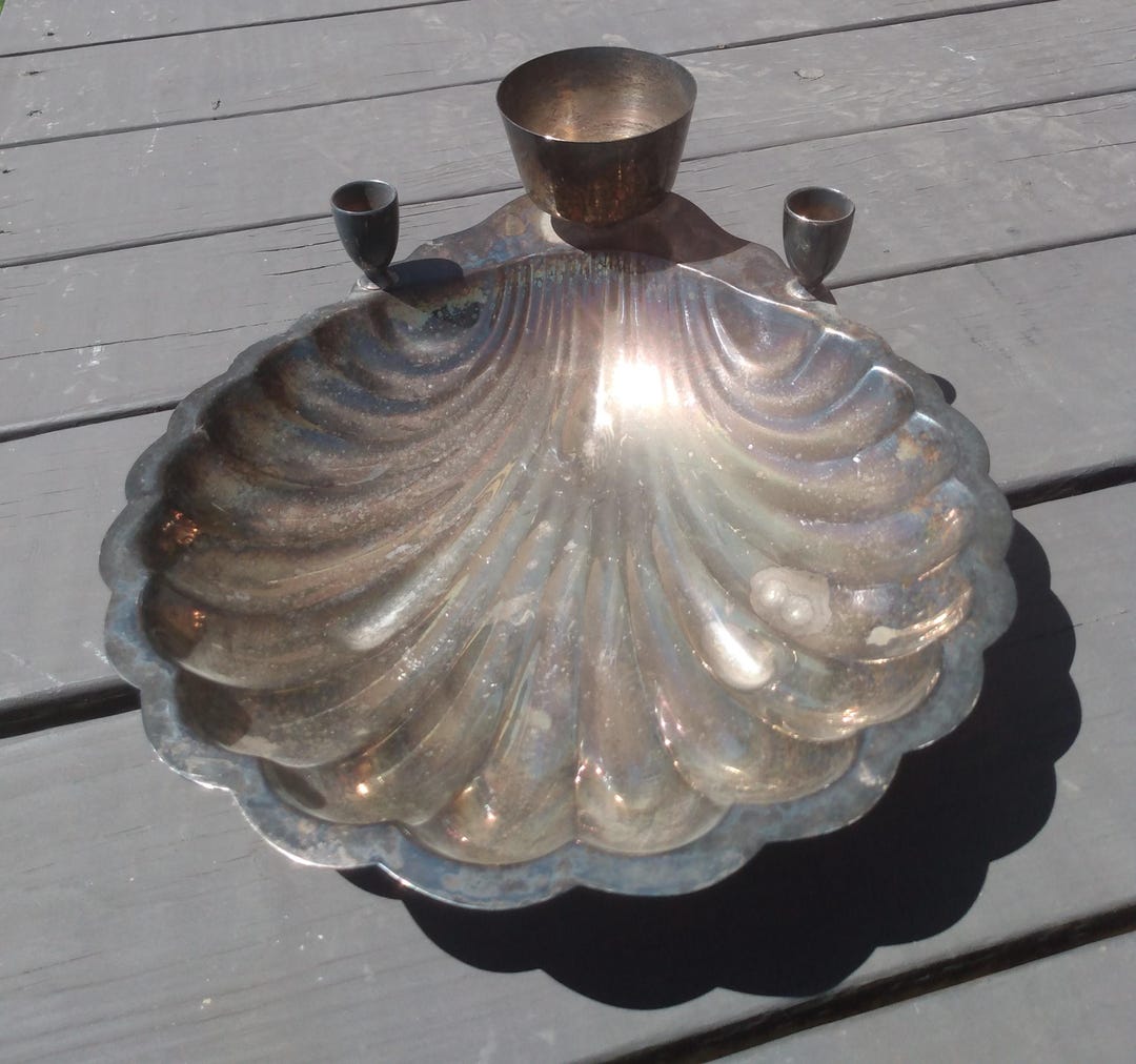 Vintage Silver Plate Clam Shell Chip and Dip Serving Tray W Candle ...
