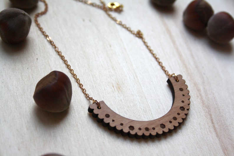 Geometric Necklace Wood Engraved Point Lace Pattern - Etsy