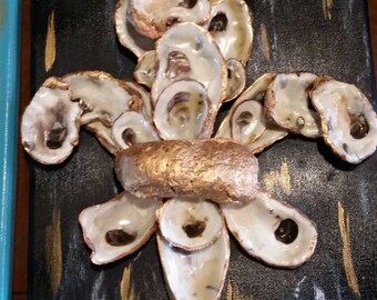 Hand painted crab on oyster shell | Etsy