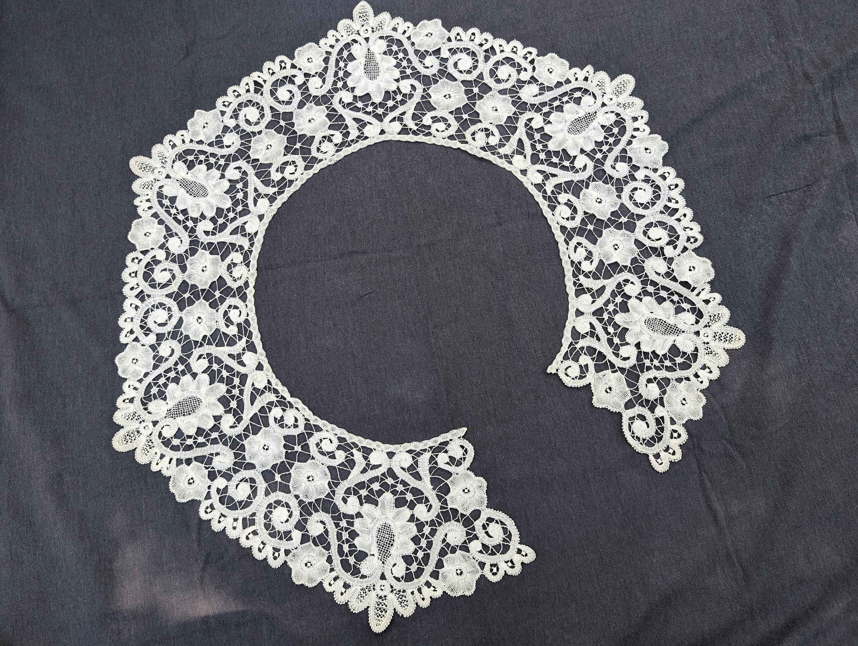 Antique XL Hand Made Lace Collar - Etsy