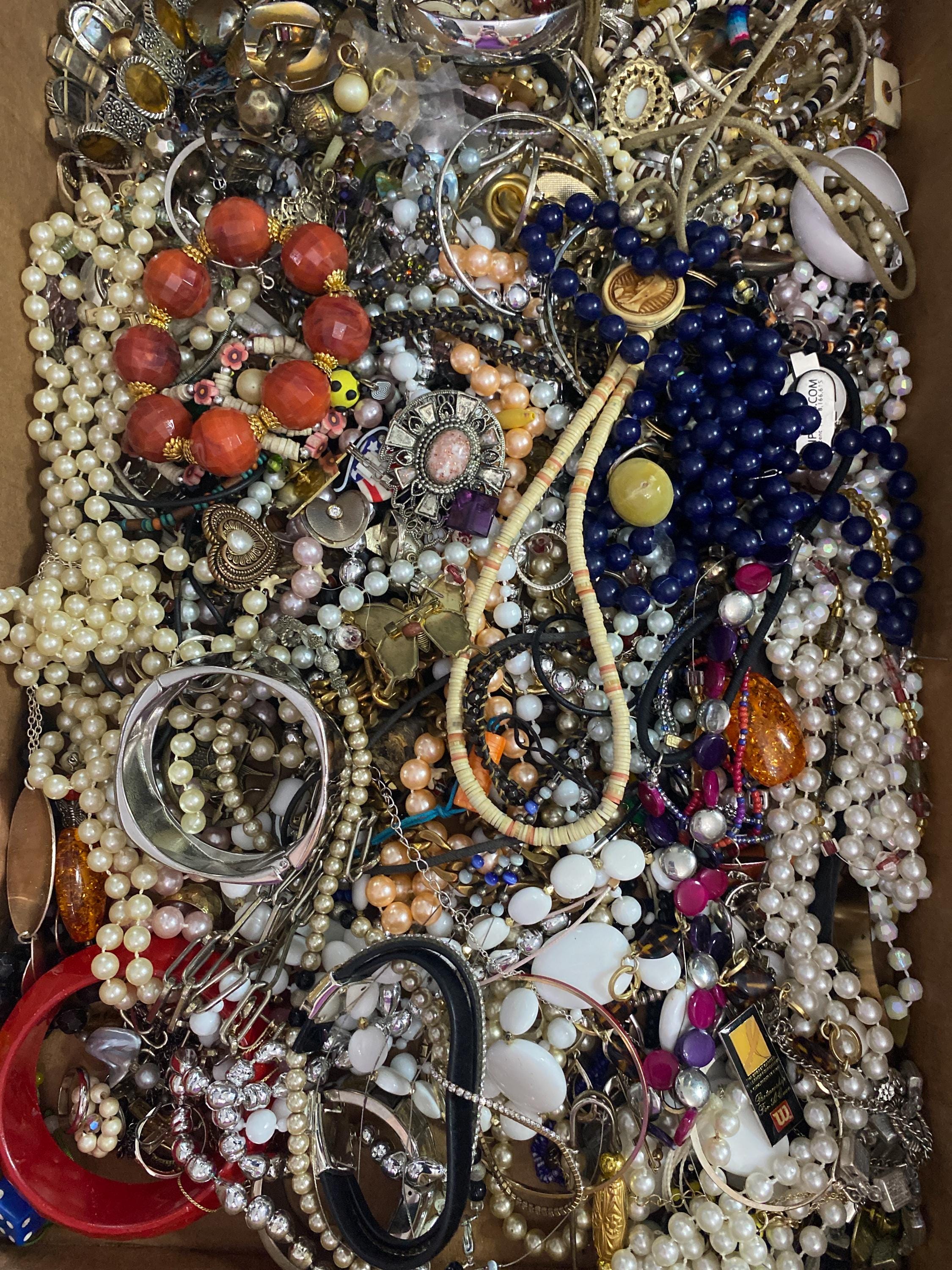 Broken Jewelry for Crafting and Repurposing, Some Wearable, Most Broken ...