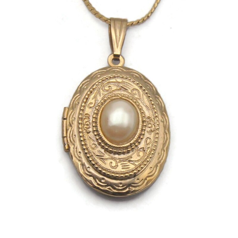 Simple Gold Locket - Etsy