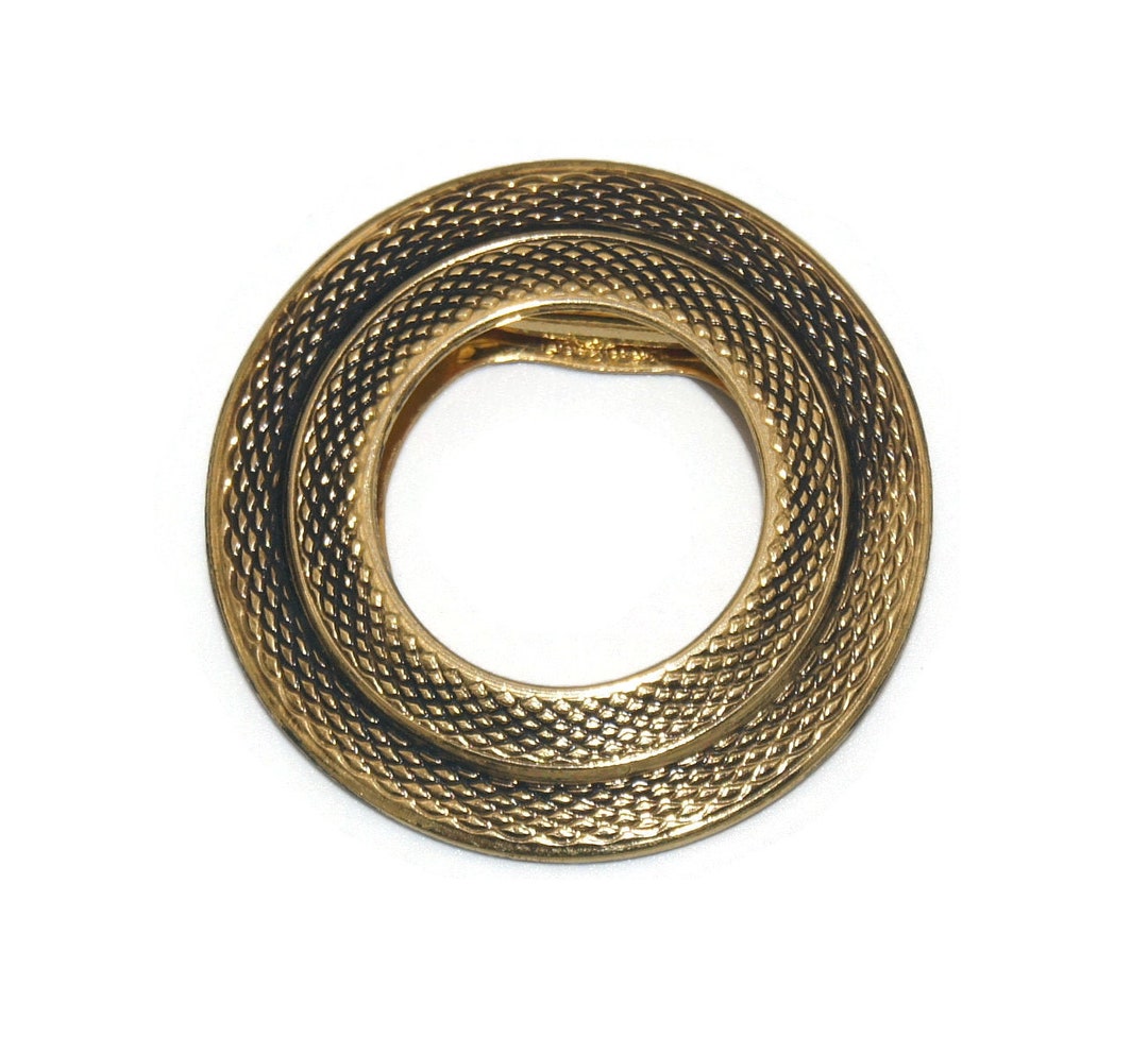 Vintage Lieba Textured Gold Tone Circle Dress Clip, Sweater Clip, Scarf ...