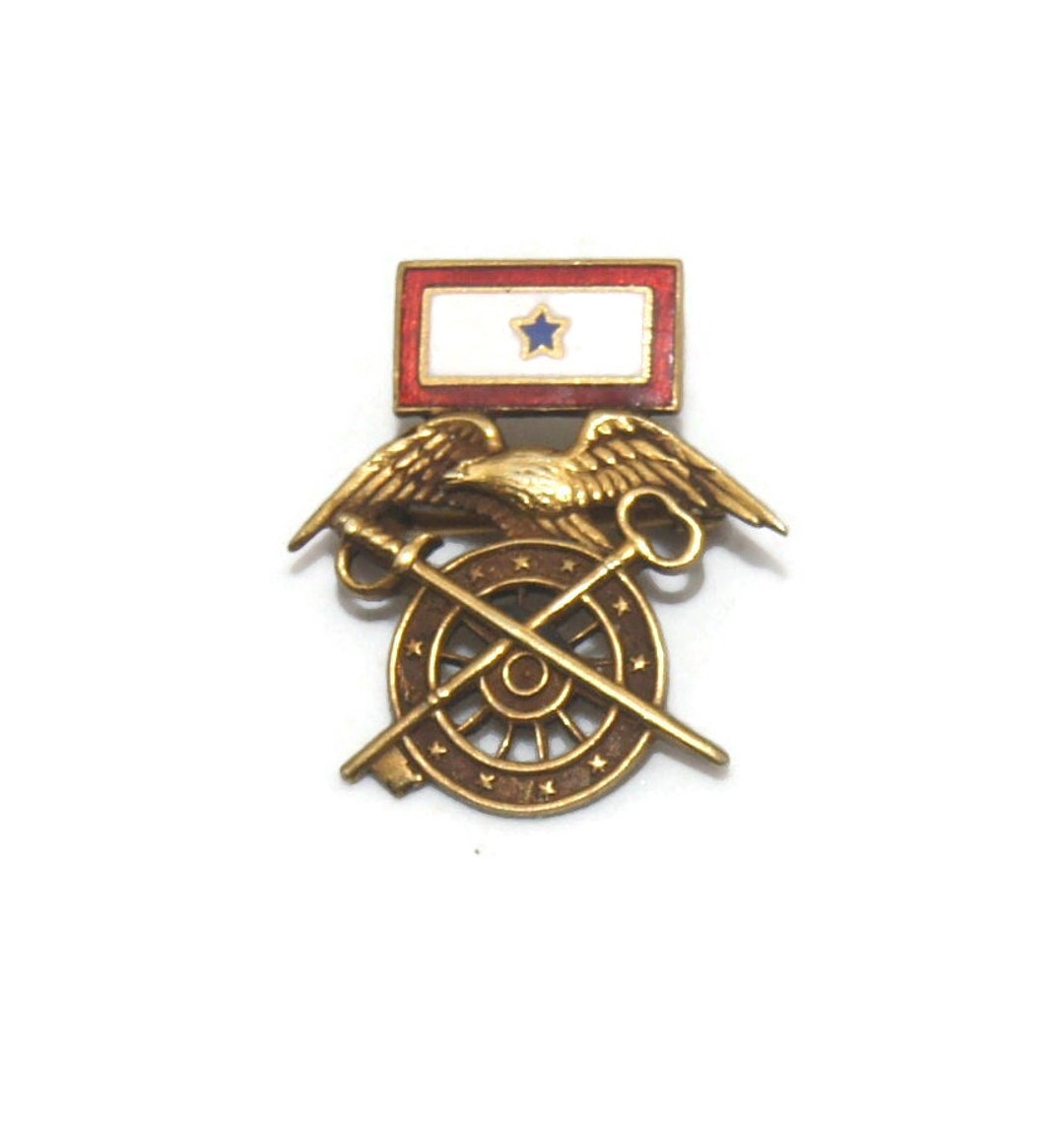 Vintage Gold Tone With Red, White and Blue Enamel Army Quartermaster ...