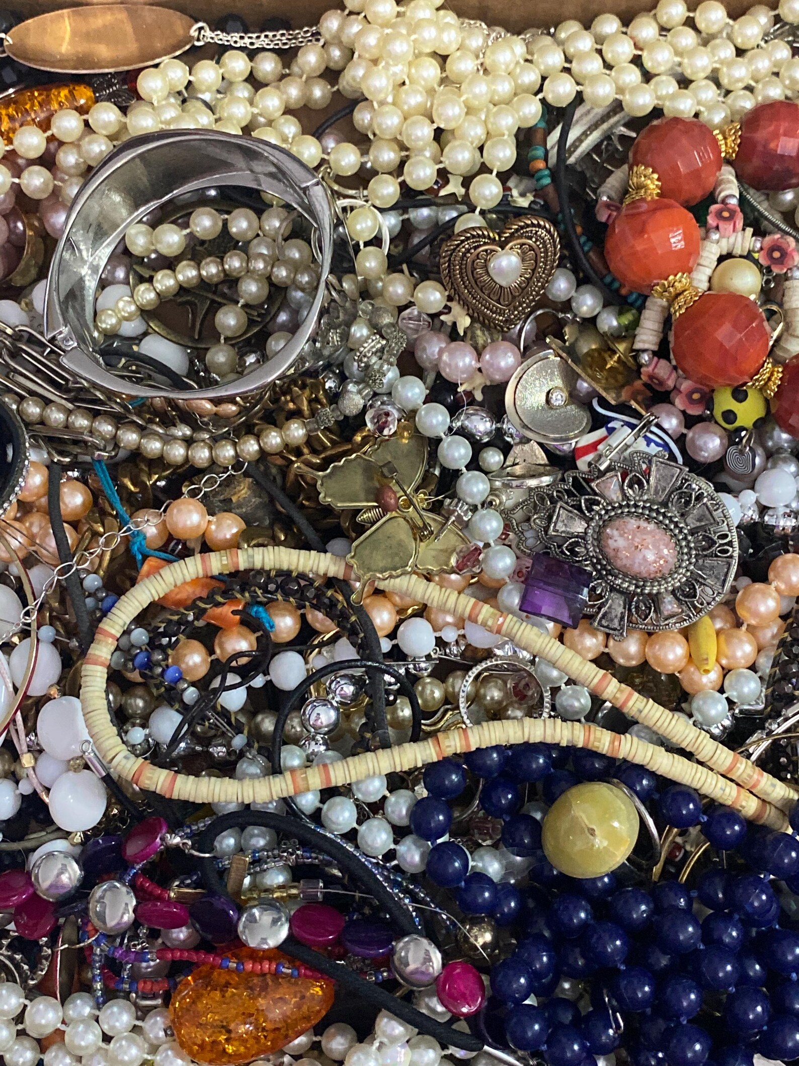 Broken Jewelry for Crafting and Repurposing, Some Wearable, Most Broken ...