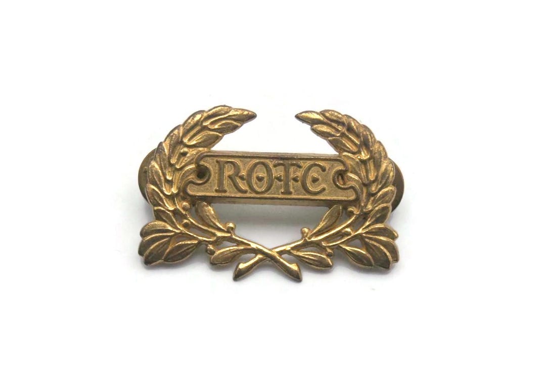 ROTC Vintage Pin, Gold Tone Signed Hat Pin, Lapel Pin, Hat Badge Wreath, Cover ROTC Hat Pin ...